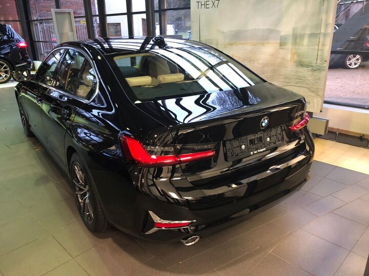 BMW 330e (2020) review - AutoWeek