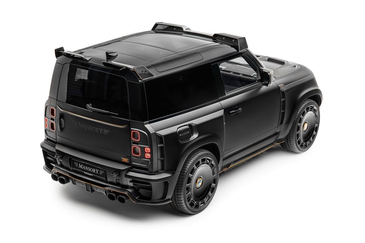 Land Rover Defender als 560 pk sterk stukje waanzin - AutoWeek