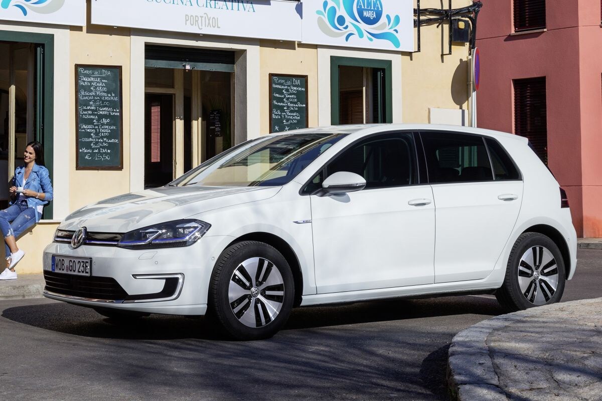 Volkswagen e-Golf (2019) review - AutoWeek