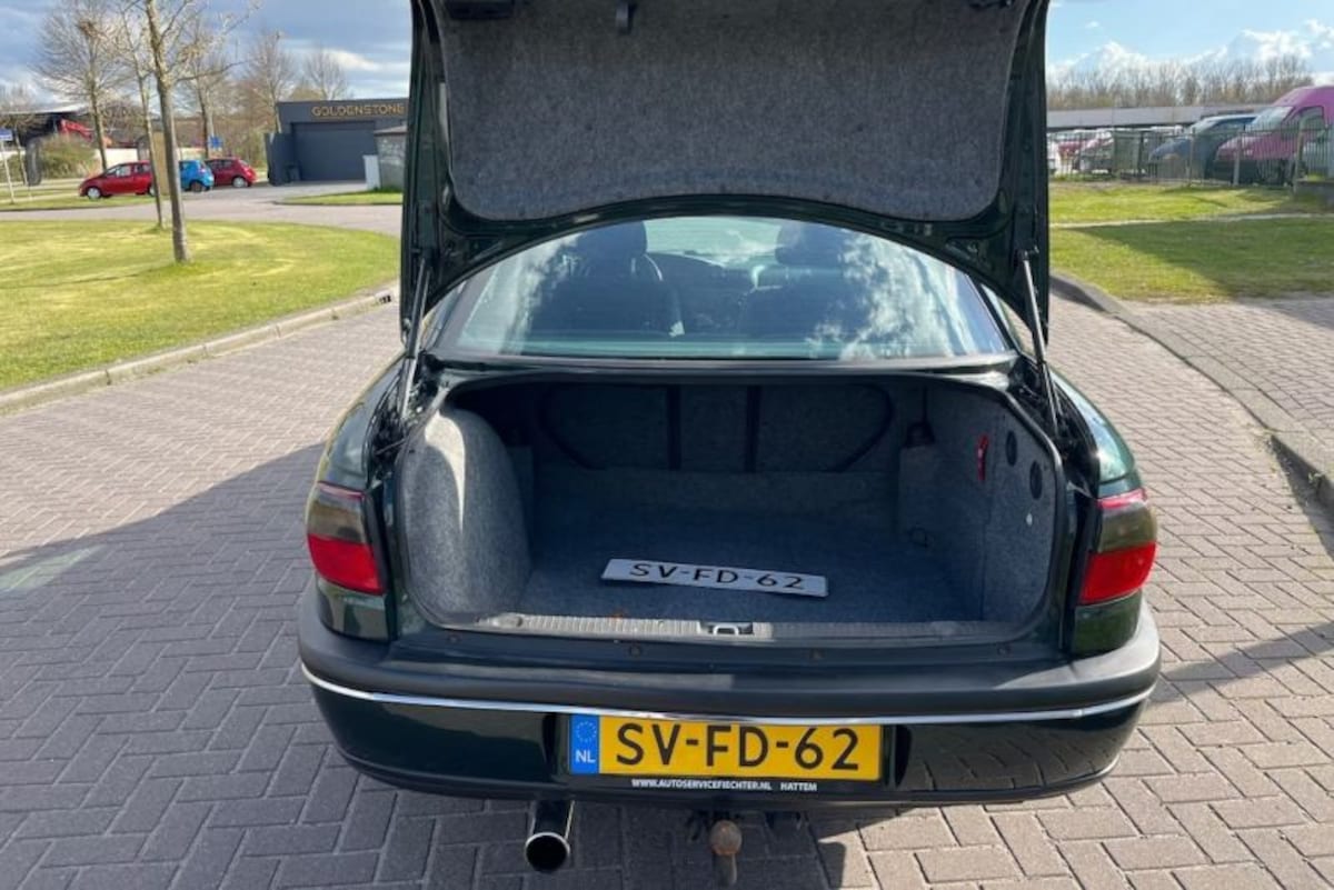 This Opel Omega offers a lot of car for the money - Enthusiast Wanted ...
