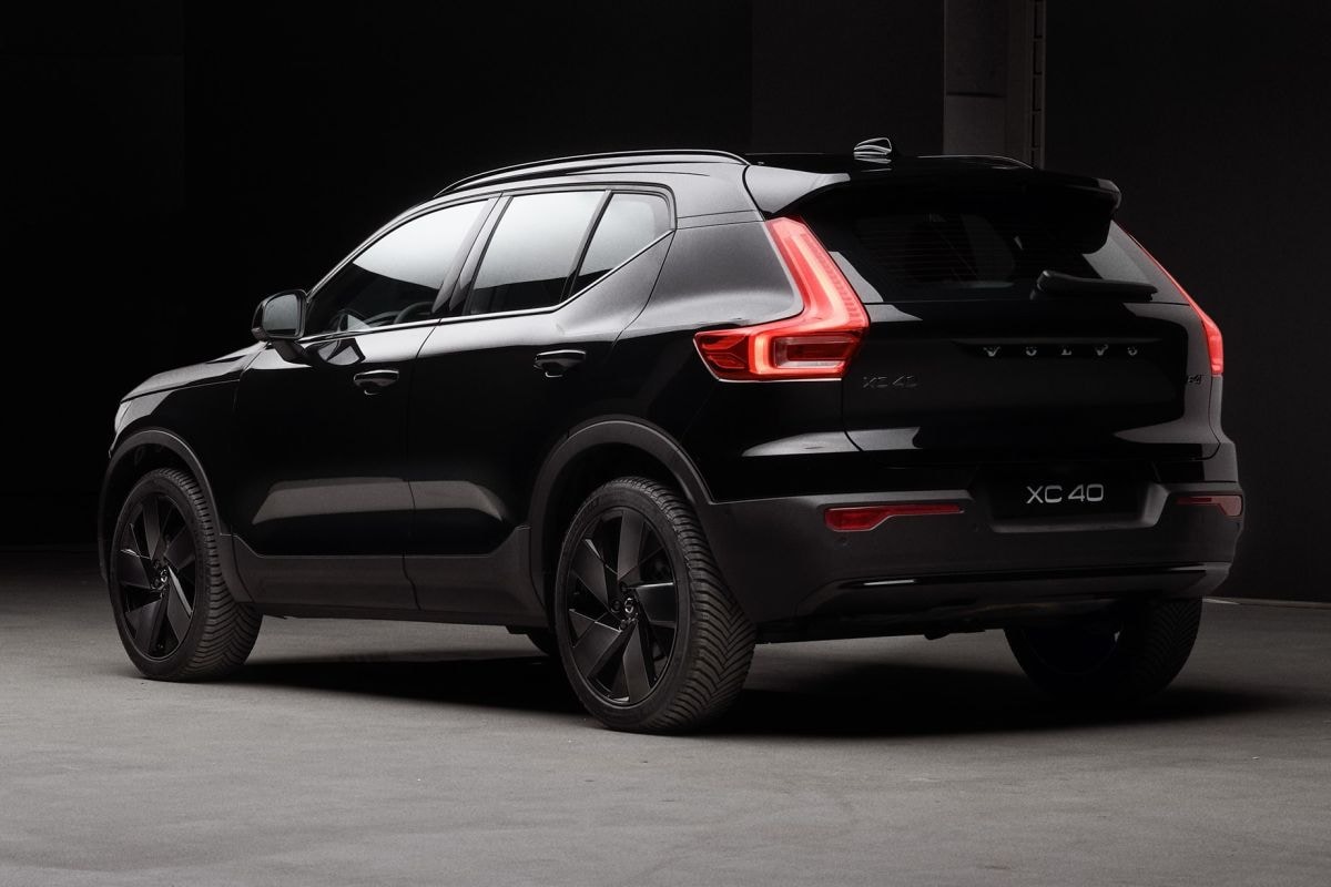 Volvo EX40 Single Motor Extended Range Plus (2024) review Volvo EX40 Single Motor Extended Range Plus (2024) review