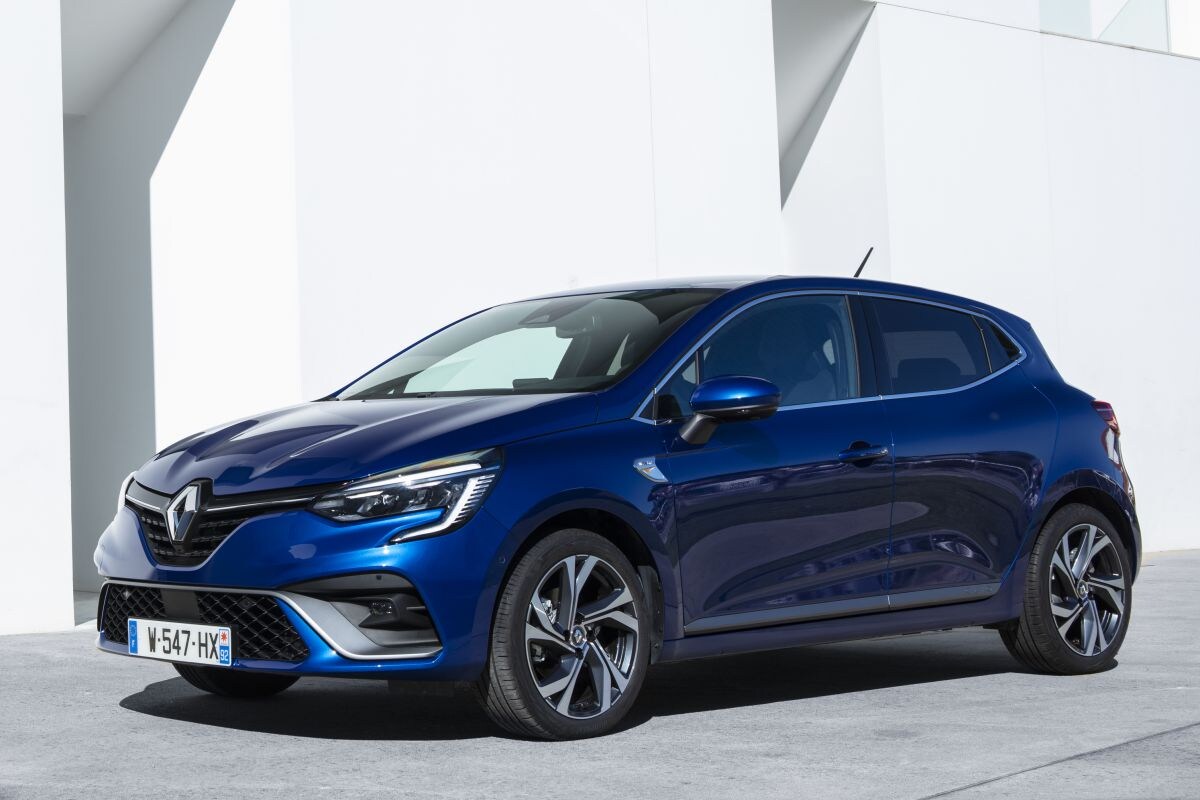 Renault Clio Hybrid 140 Business Zen (2020) review - AutoWeek