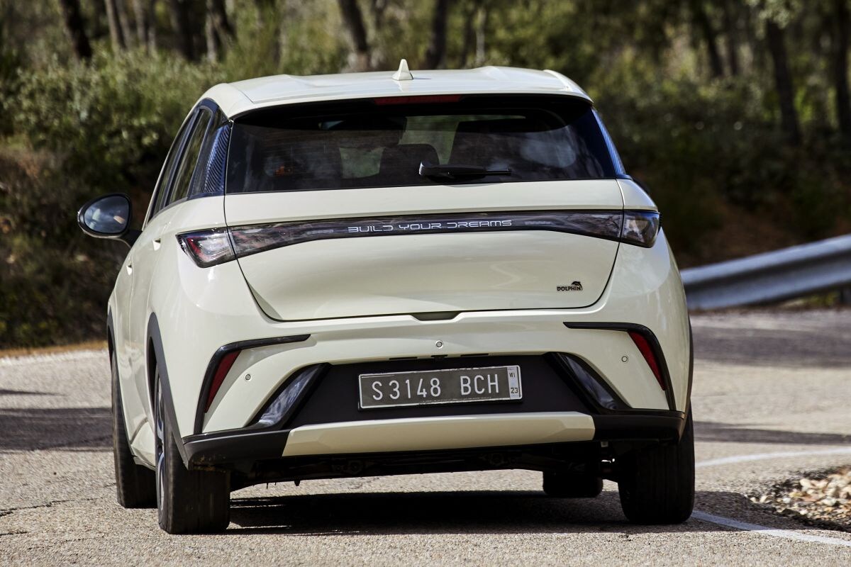 BYD Dolphin Active prijs en specificaties - AutoWeek