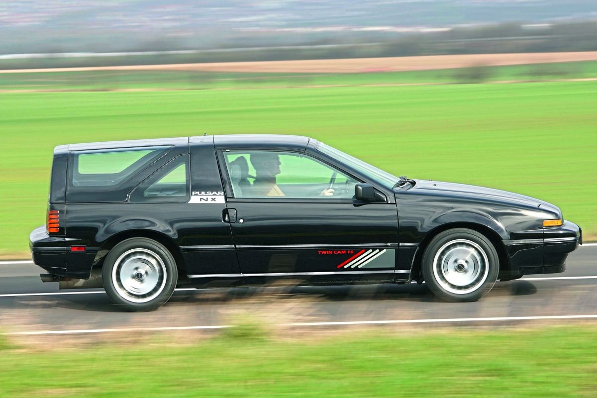 Nissan Pulsar NX was een stationwagon, coupé en cabrio in een