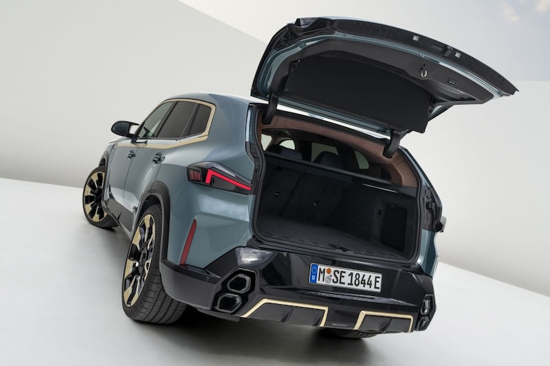 BMW XM 50e prijs en specificaties - AutoWeek