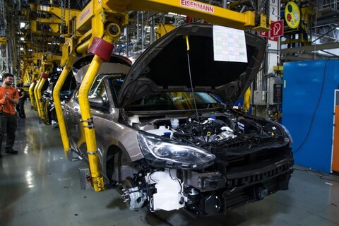Ford Focus production stop costs 3,500 employees their jobs - Techzle