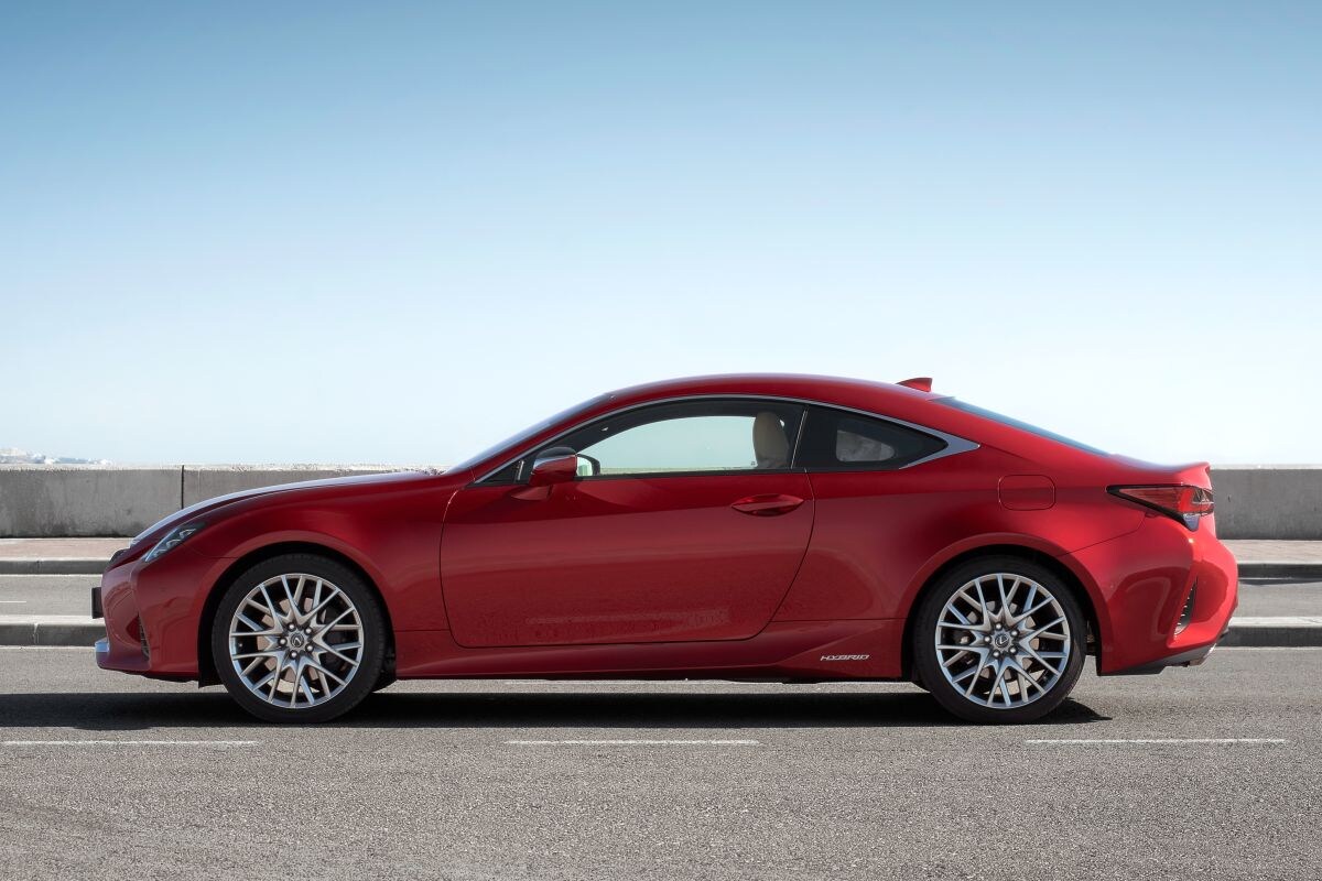 Lexus RC - Facelift Friday - AutoWeek