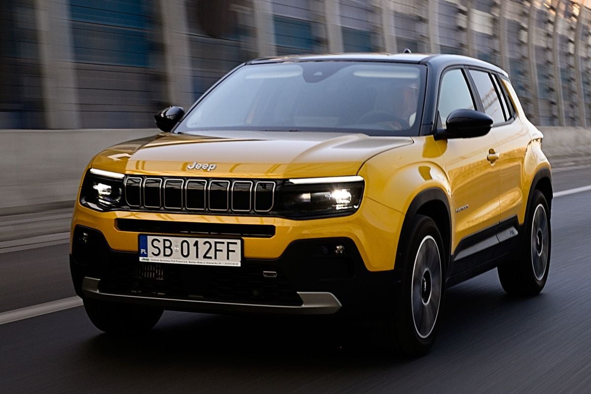 Jeep Avenger 1.2 Turbo Altitude prijs en specificaties