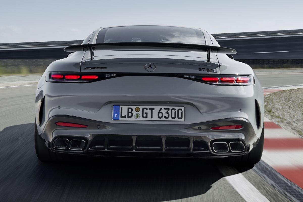 Mercedes-AMG GT 63 PRO 4Matic+ - AutoWeek