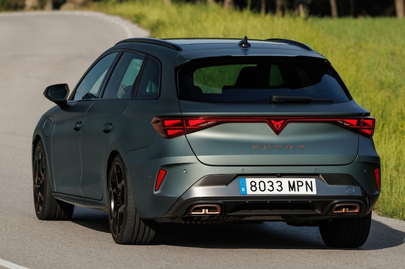 Cupra Leon Sportstourer 1.5 e-Hybrid VZ Extreme prijs en specificaties