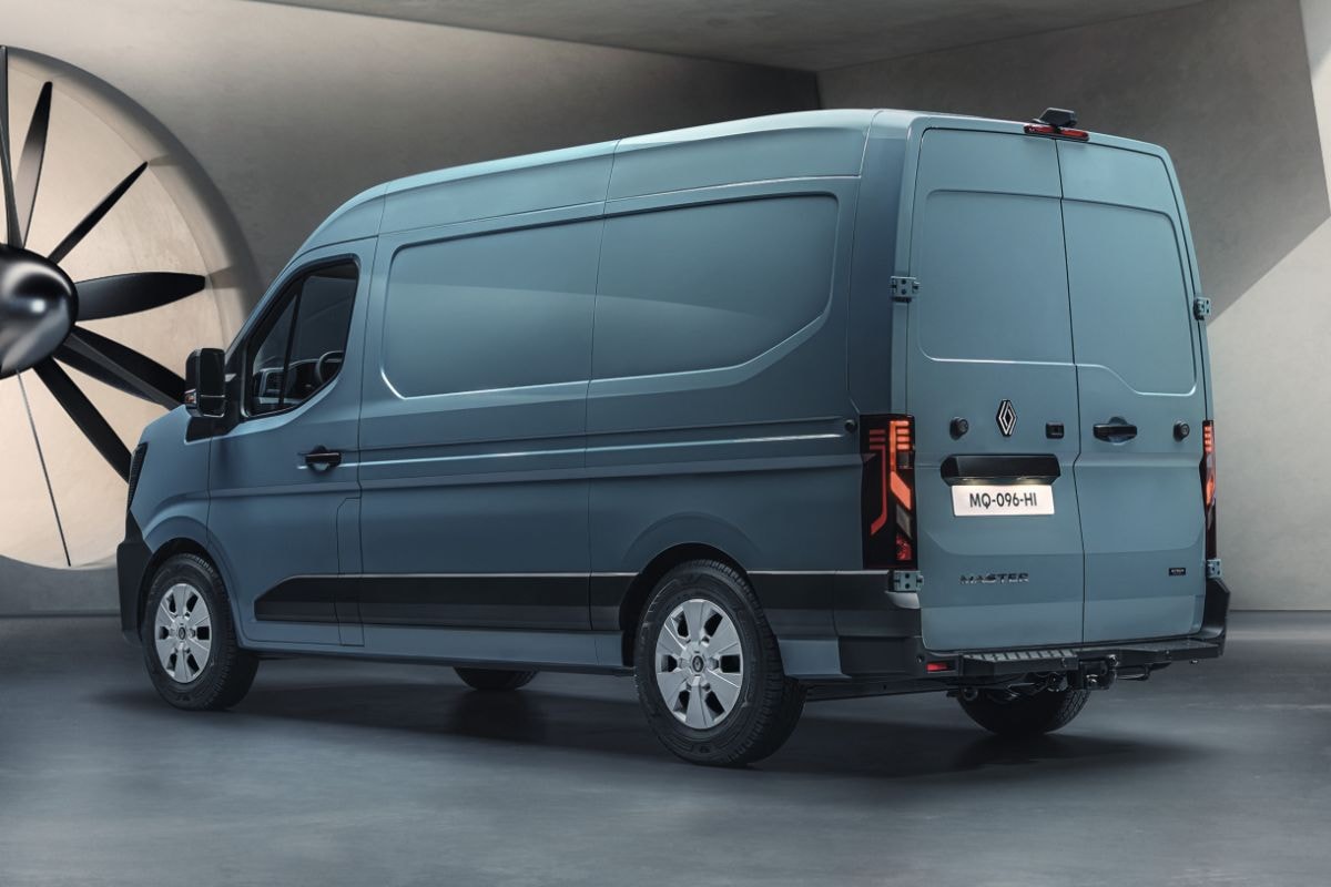 The new electric Renault Master goes much further than expected - Techzle