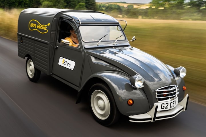 'Eive' is nieuwe elektrische Citroën 2CV Fourgonnette - AutoWeek