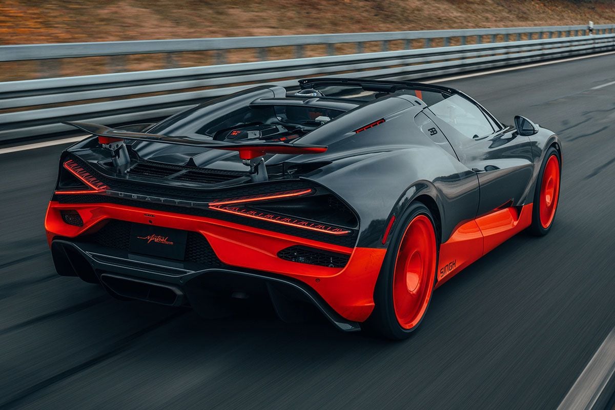 Bugatti Mistral is snelste open auto ter wereld - AutoWeek