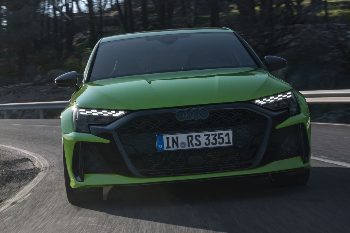 Audi RS3 Sportback quattro prijs en specificaties - AutoWeek