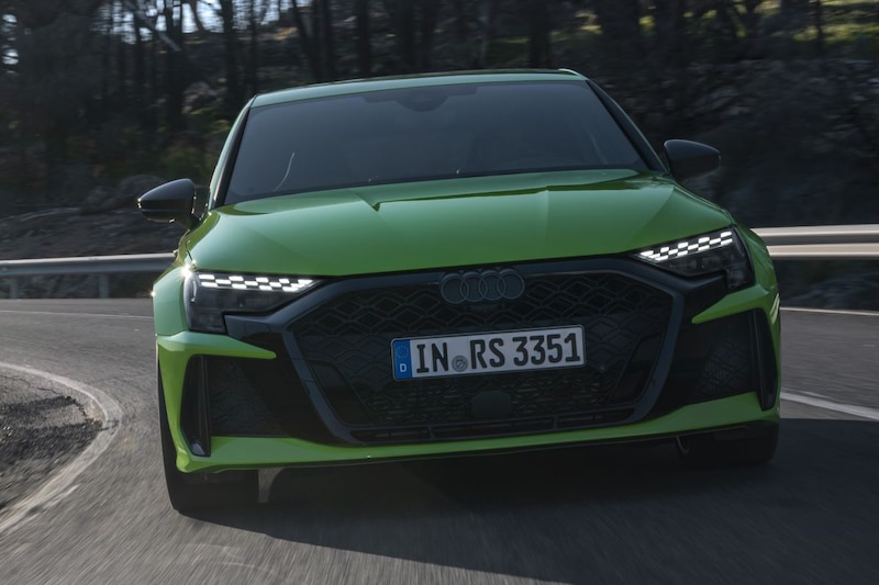 Audi RS3 Sportback quattro prijs en specificaties - AutoWeek