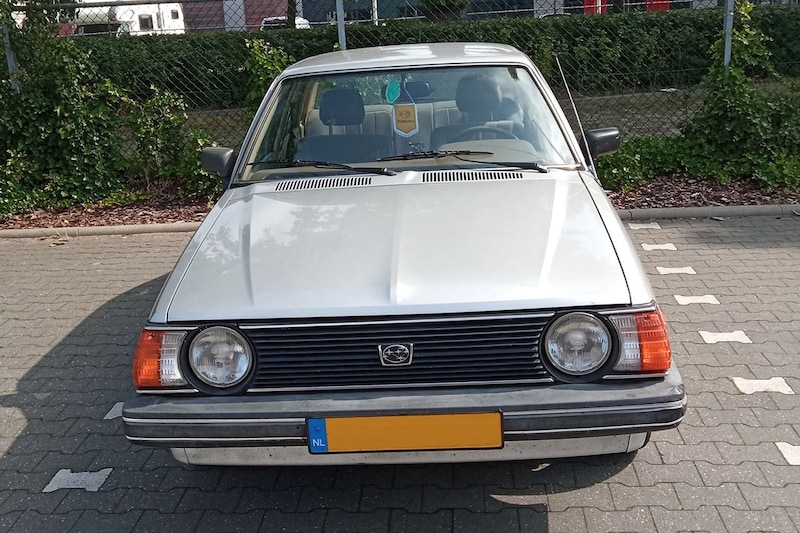 Subaru 1300 DL (1984) - In het Wild - AutoWeek