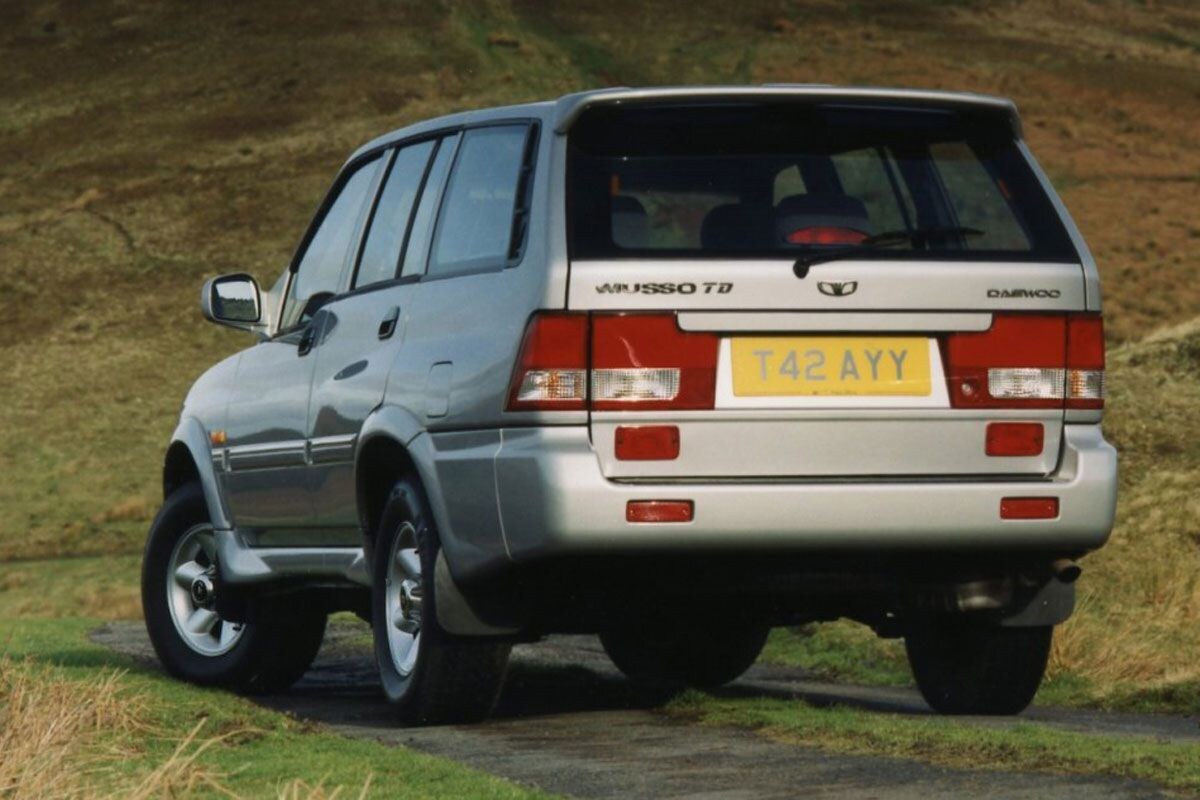 De Tweeling: SsangYong Musso - Mercedes-Benz Musso - Daewoo Musso