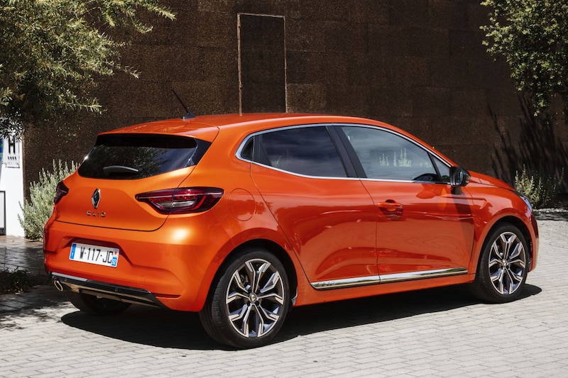 Renault Clio TCe 100 Bi-Fuel Intens (2020) #2 review
