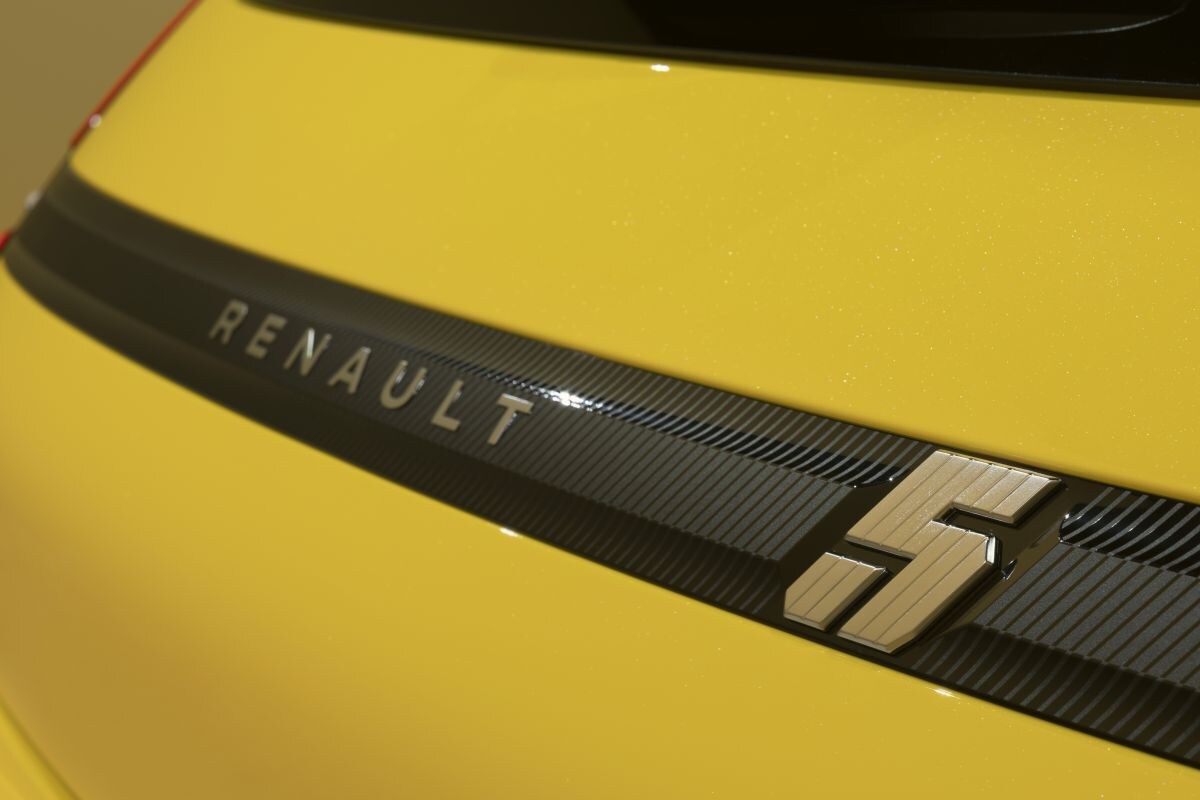 Dit is de Renault 5 E-Tech Electric: tot 400 kilometer bereik en vanaf