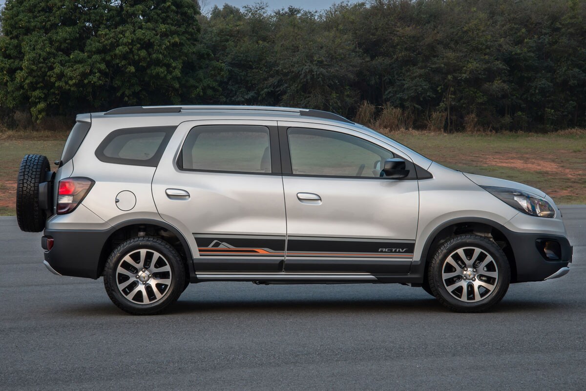 Langpootspin: Chevrolet Spin Activ - AutoWeek