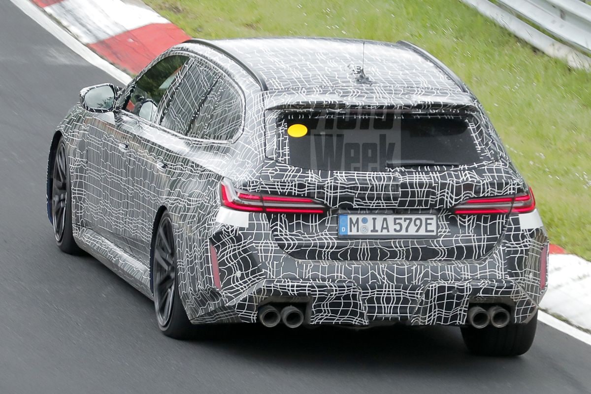BMW M5 Sedan én M5 Touring razen over de Nürburgring - AutoWeek
