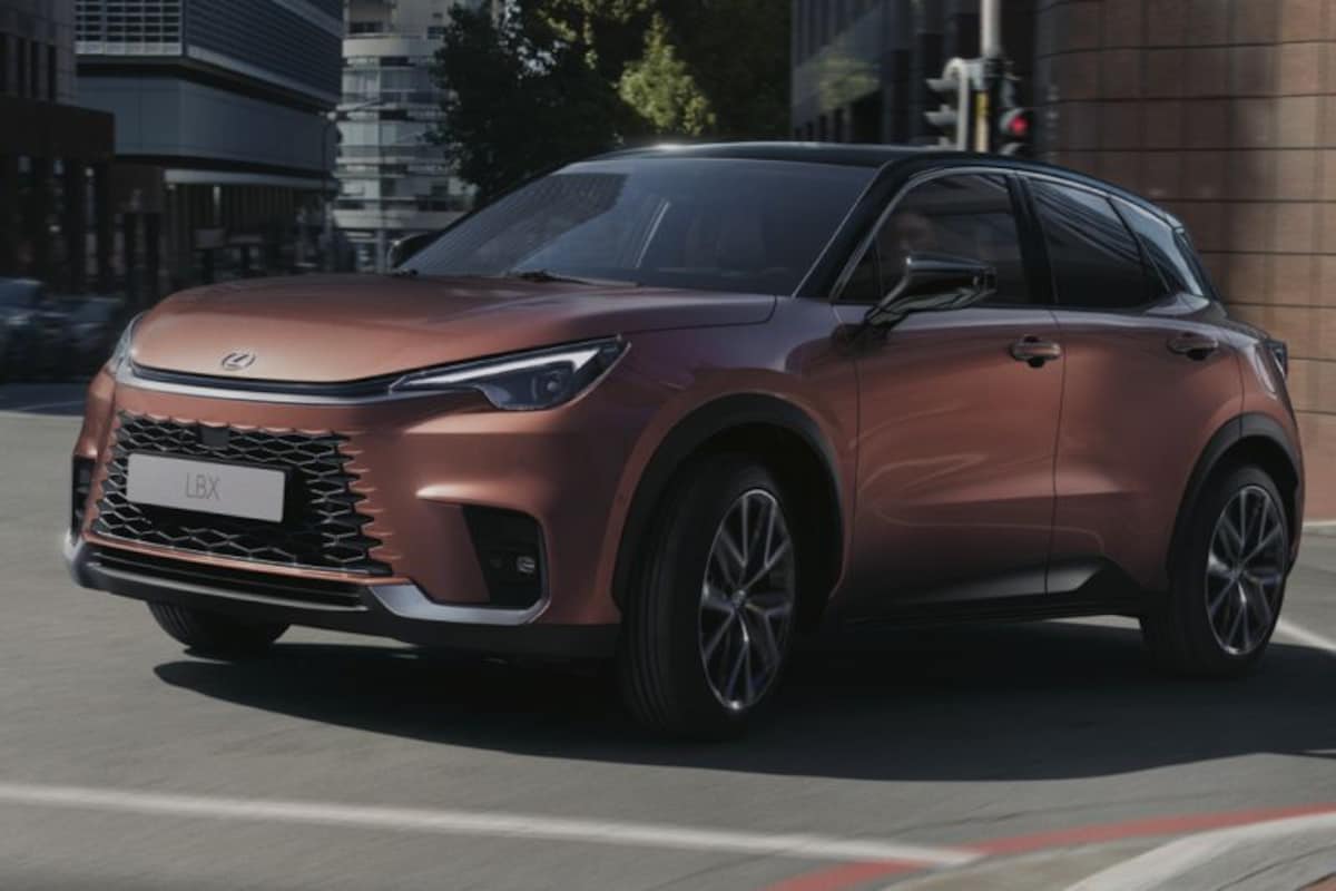 Lexus LBX 1.5 HEV Relax (2024) review - AutoWeek