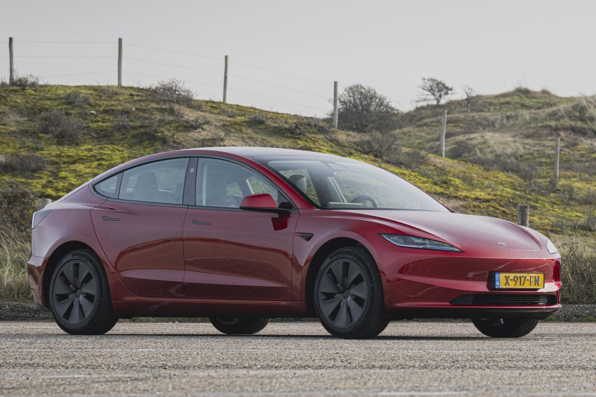 Tesla Model 3 RWD prijs en specificaties - AutoWeek