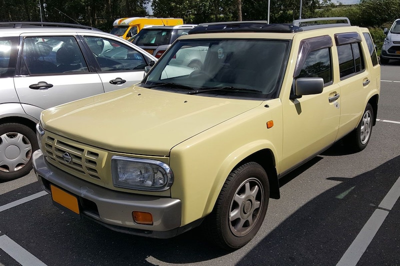 In het Wild: Nissan Rasheen (1996) - AutoWeek