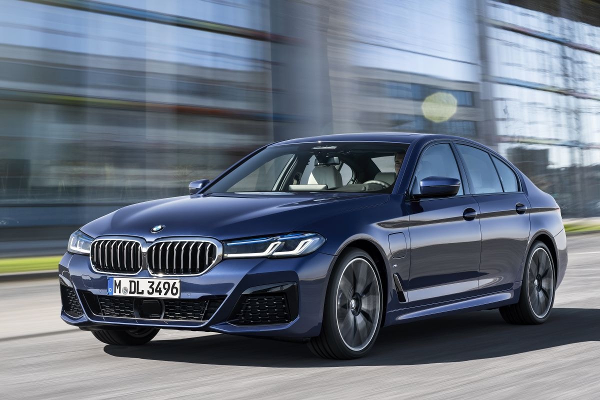 BMW 545e xDrive prijs en specificaties - AutoWeek