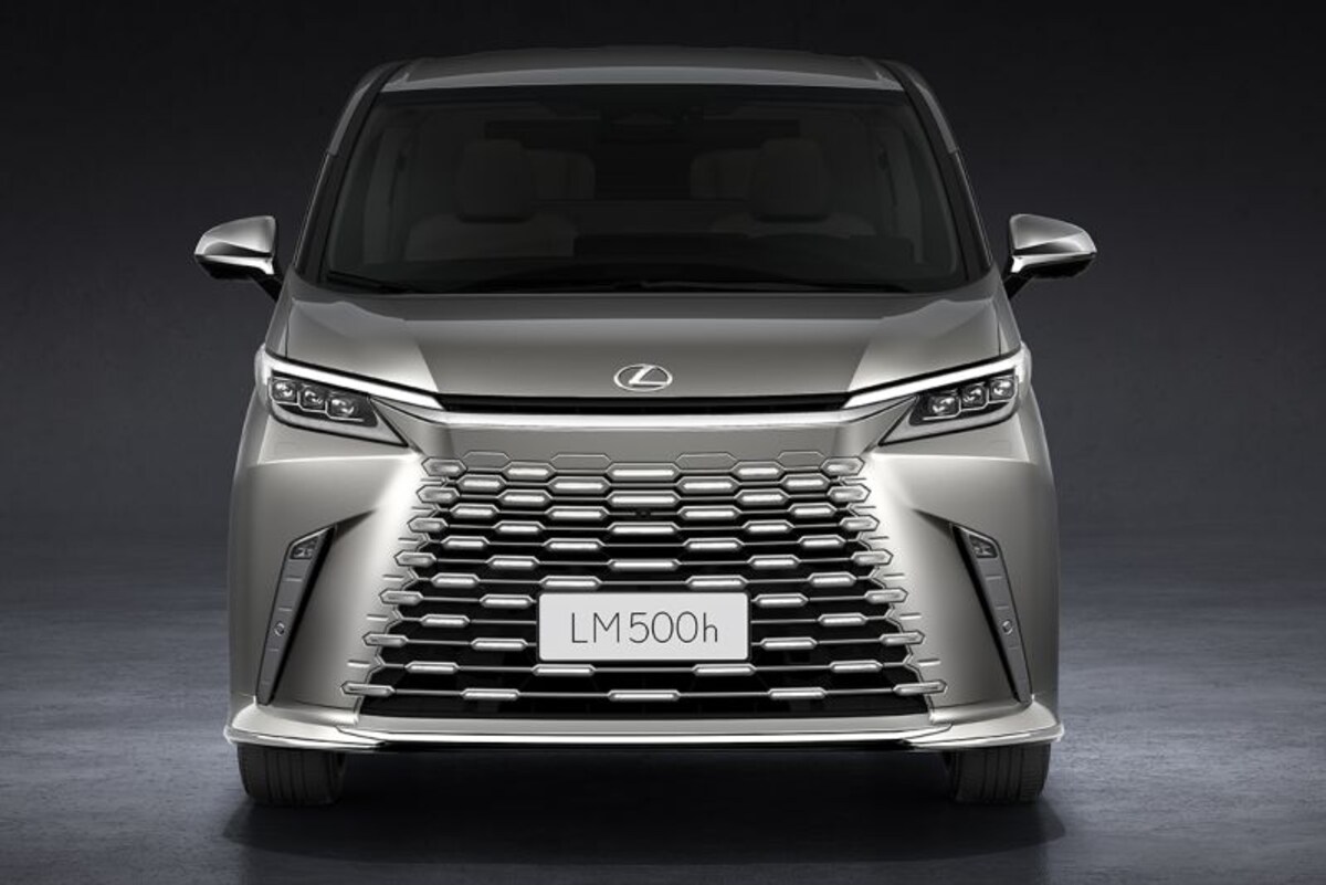 Lexus LM: hybride MPV met twee schuifdeuren - AutoWeek