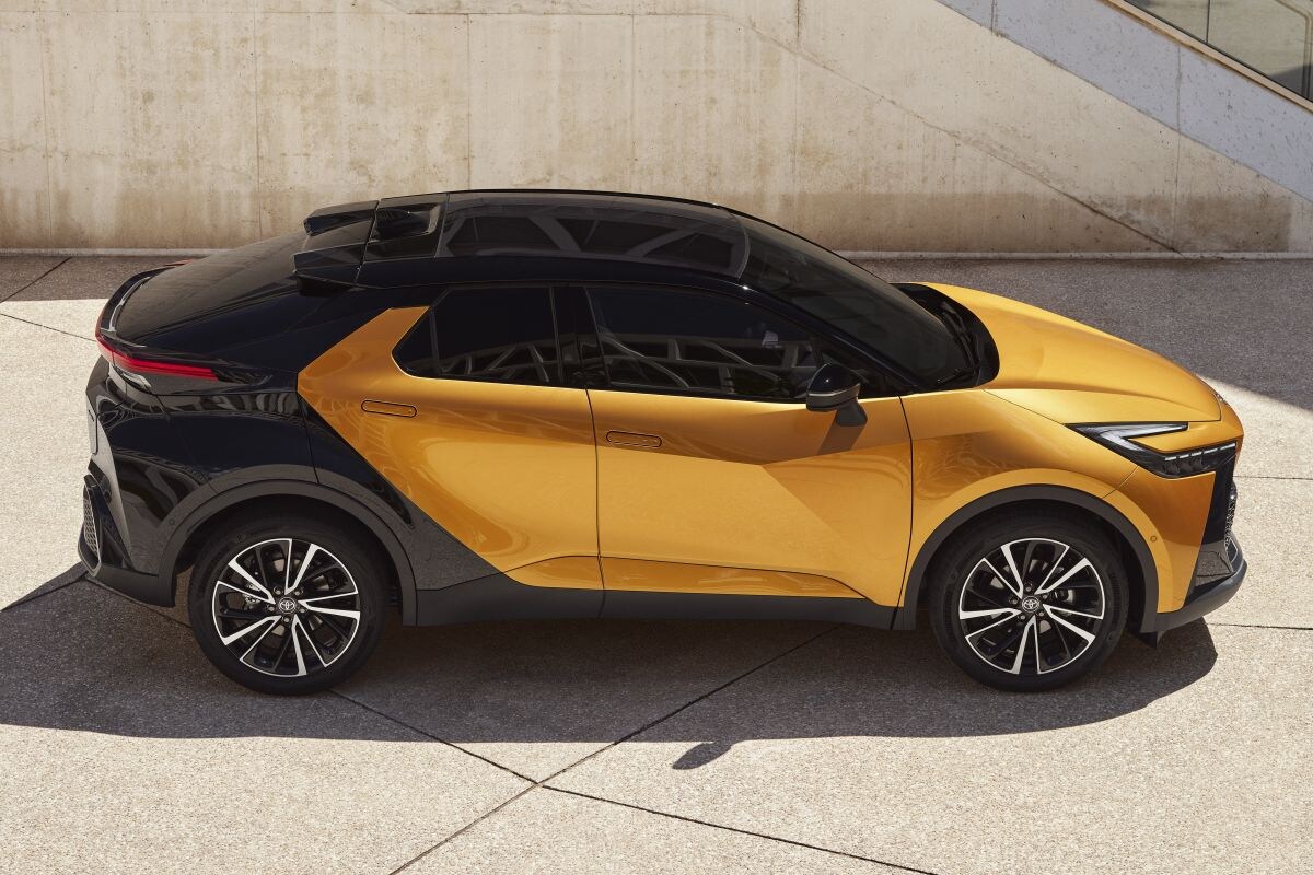 Nieuwe Toyota C-HR: ook als plug-in hybride - AutoWeek