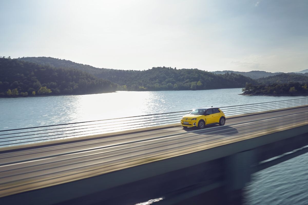 Renault 5 E-TECH comfort range iconic cinq prijs en specificaties