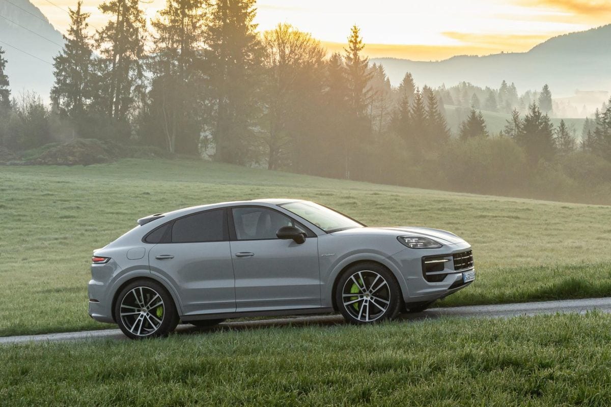Test: Porsche Cayenne 2023 PHEV - AutoWeek