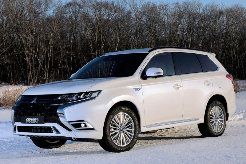 Mitsubishi Outlander PHEV Intense S (2019) review - AutoWeek