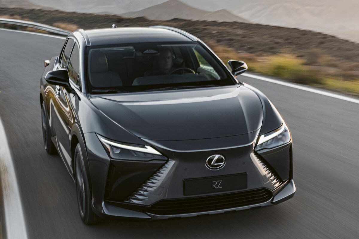 Lexus RZ 450e Executive Line prijs en specificaties