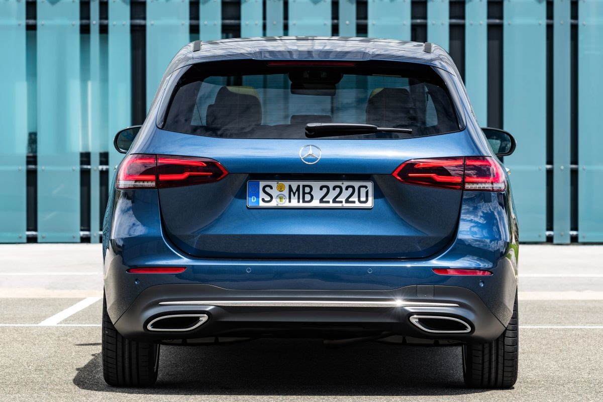 Mercedes-Benz B 250 e AMG Line (2022) review - AutoWeek