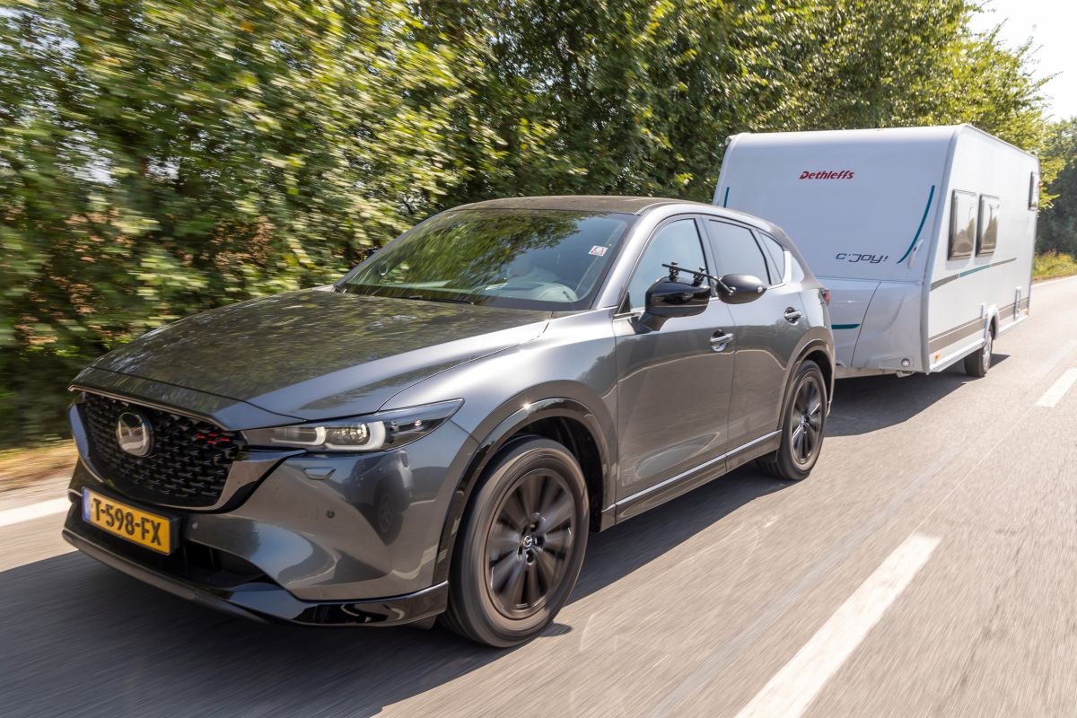 These are the most popular caravan tractors in the Netherlands - Techzle