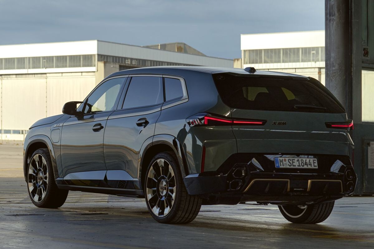 BMW XM 50e prijs en specificaties - AutoWeek