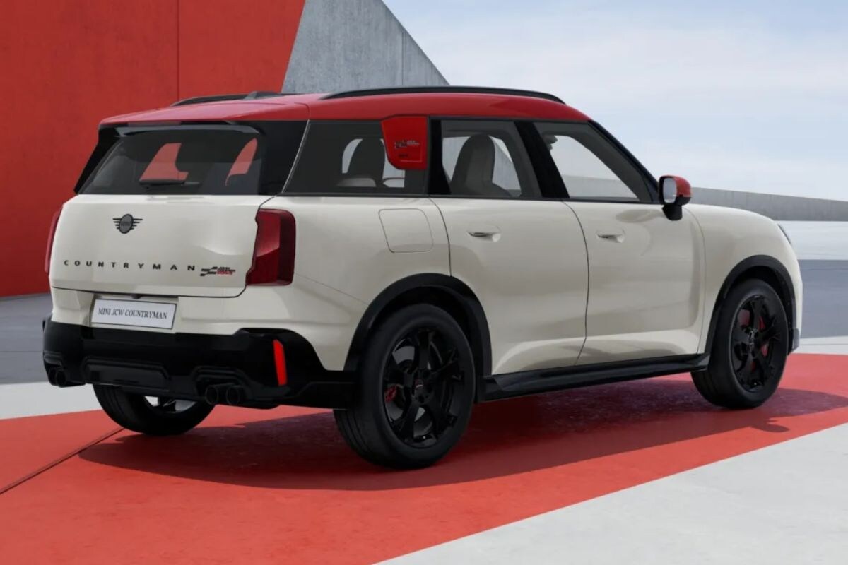 Mini Countryman JCW: ruim anderhalf keer zo duur als basisversie