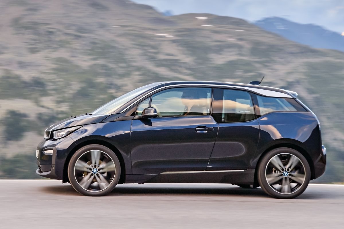 BMW i3 94Ah Range Extender (2018) review - AutoWeek