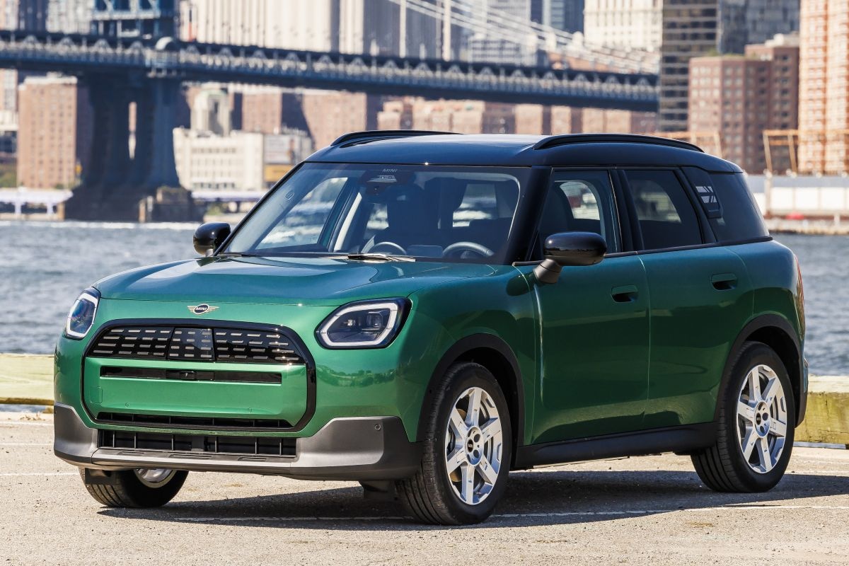 Mini Countryman E Essential prijs en specificaties - AutoWeek