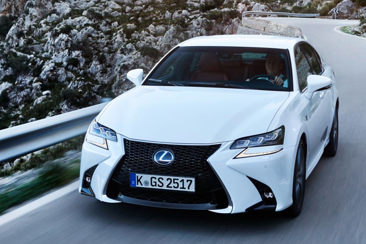 Lexus GS 450h President Line (2017) review - AutoWeek
