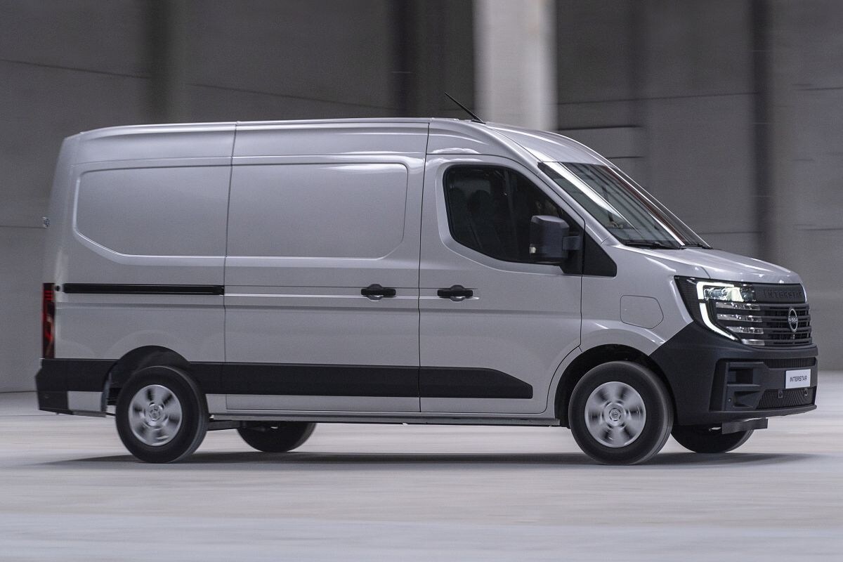 Nissan Interstar-e: large electric van with a range of 460 kilometers ...