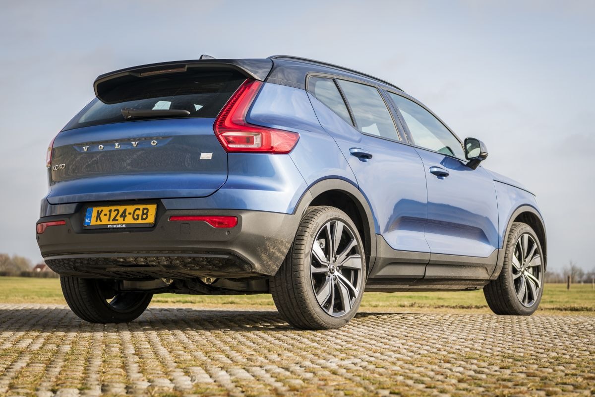 Lynk & Co 01 en Volvo XC40 - AutoWeek.nl
