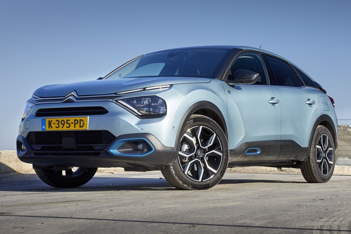 Citroën C4 én C4 X: naast elektrisch en puur benzine nu ook