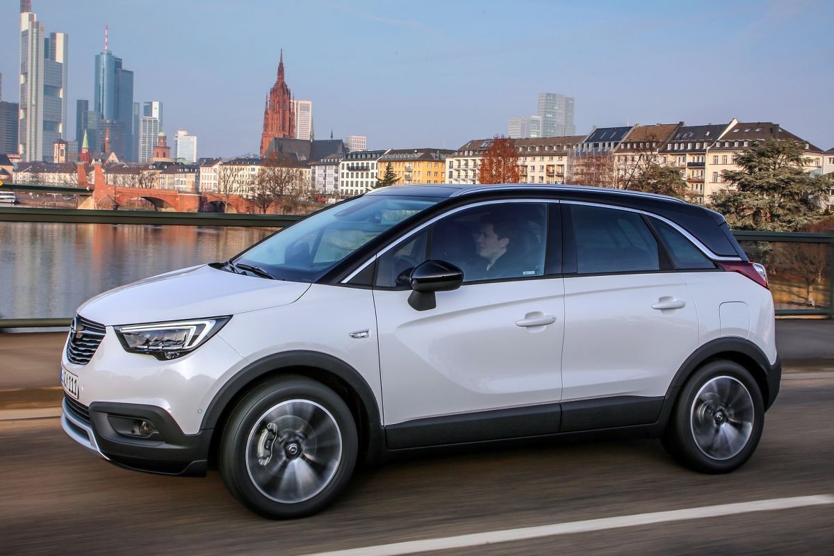 Opel Crossland X 1.2 Turbo 110pk Innovation (2020) review