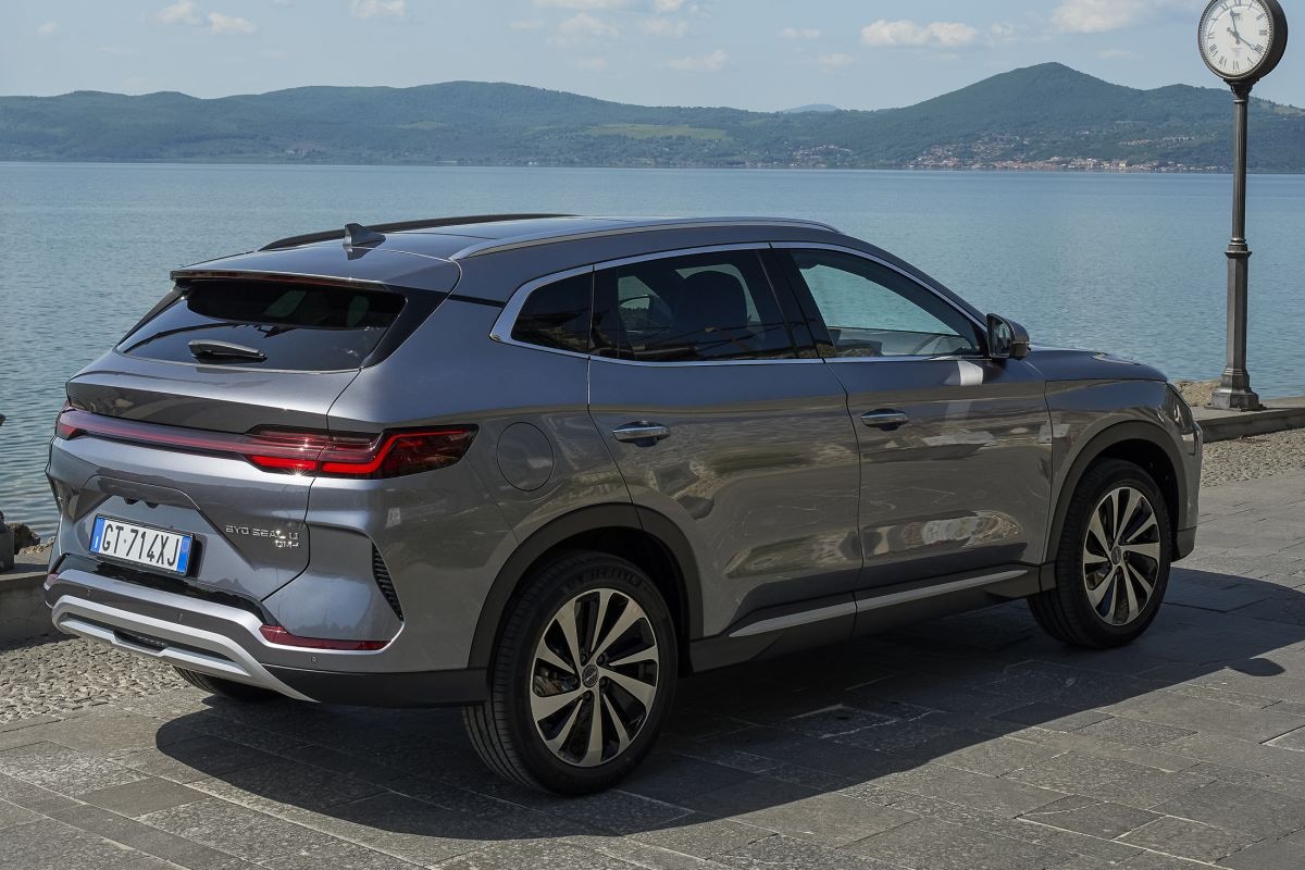 BYD Seal U DM-i Boost prijs en specificaties - AutoWeek