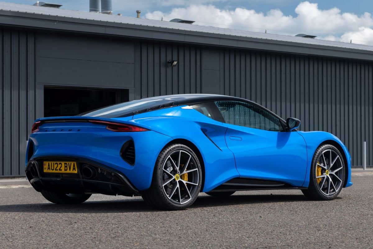 Lotus Emira V6 prijs en specificaties - AutoWeek