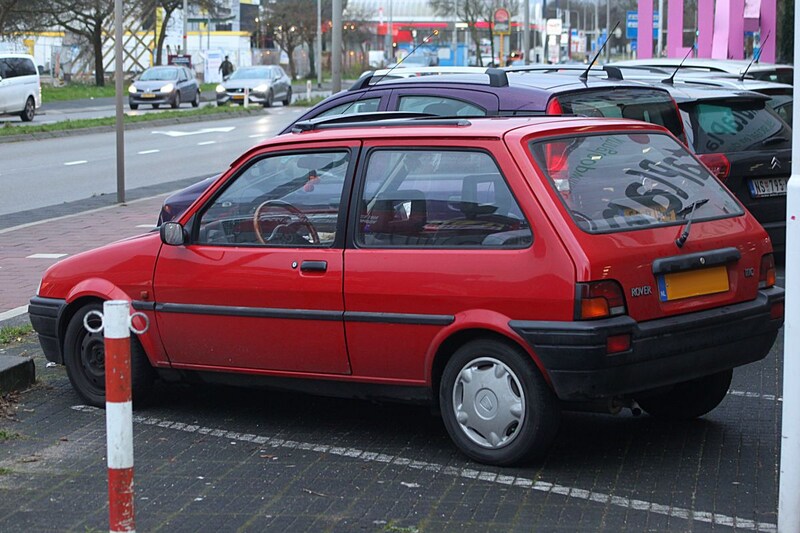 Deze Rover 111 heeft weinig soortgenoten meer in ons land - In het