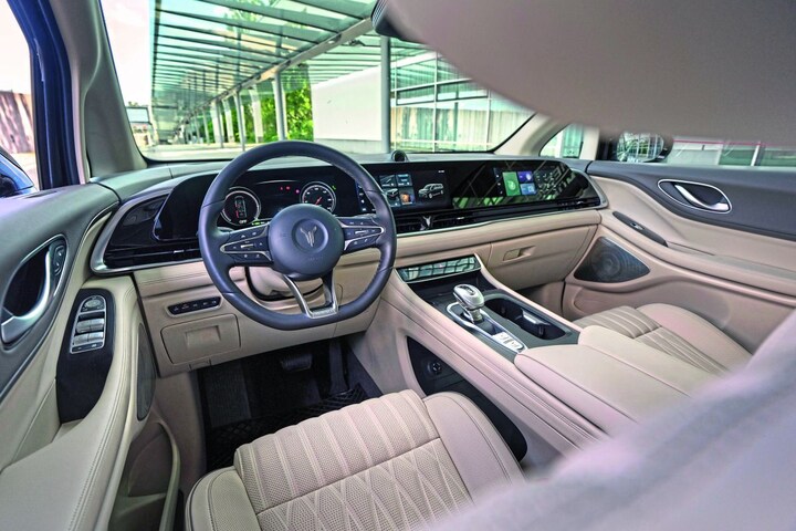 Test Voyah Dream - AutoWeek